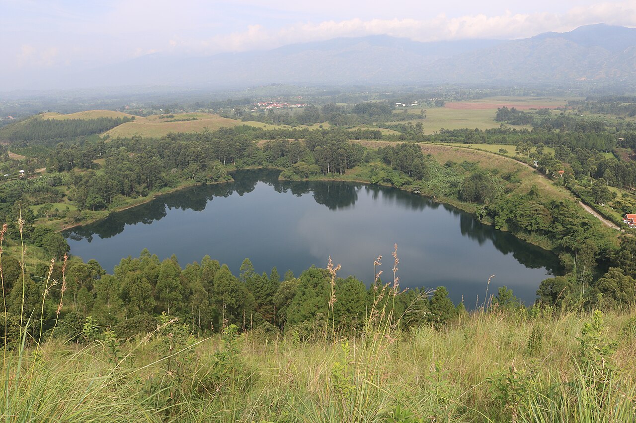 Lake Kigere in Fort Portal | Standard Gorilla Safaris
